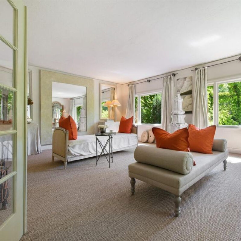 Myra Hoefer: Parisian Interiors from her 1935 Ivy House - Hello Lovely