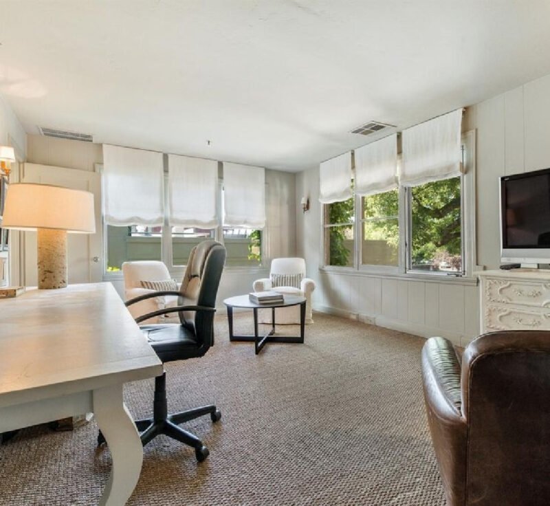 Myra Hoefer: Parisian Interiors from her 1935 Ivy House - Hello Lovely