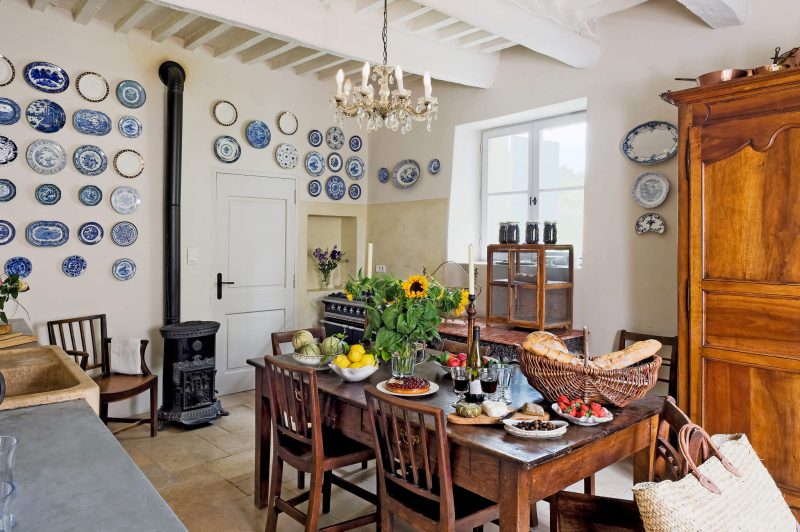 Stunning European Country Kitchen Design Inspiration - Hello Lovely