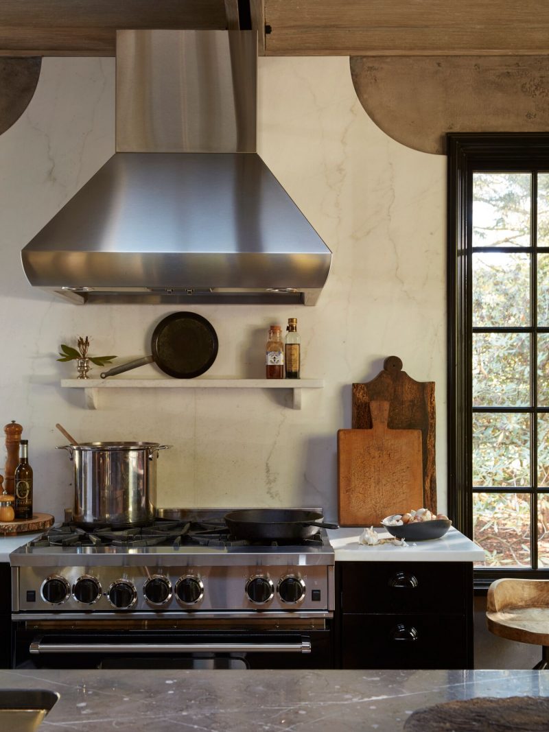 Timeless Design & Storied Interiors: Patrick Sutton - Hello Lovely