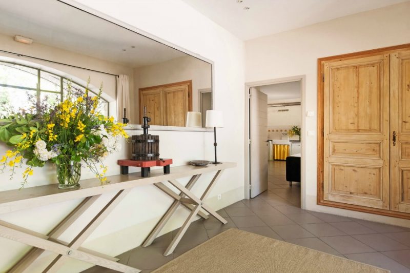 French Farmhouse Villa Apartment Tour Photos: Old World Style Now ...