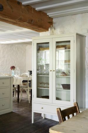 Rustic English Country Kitchen Design Inspiration - Hello Lovely