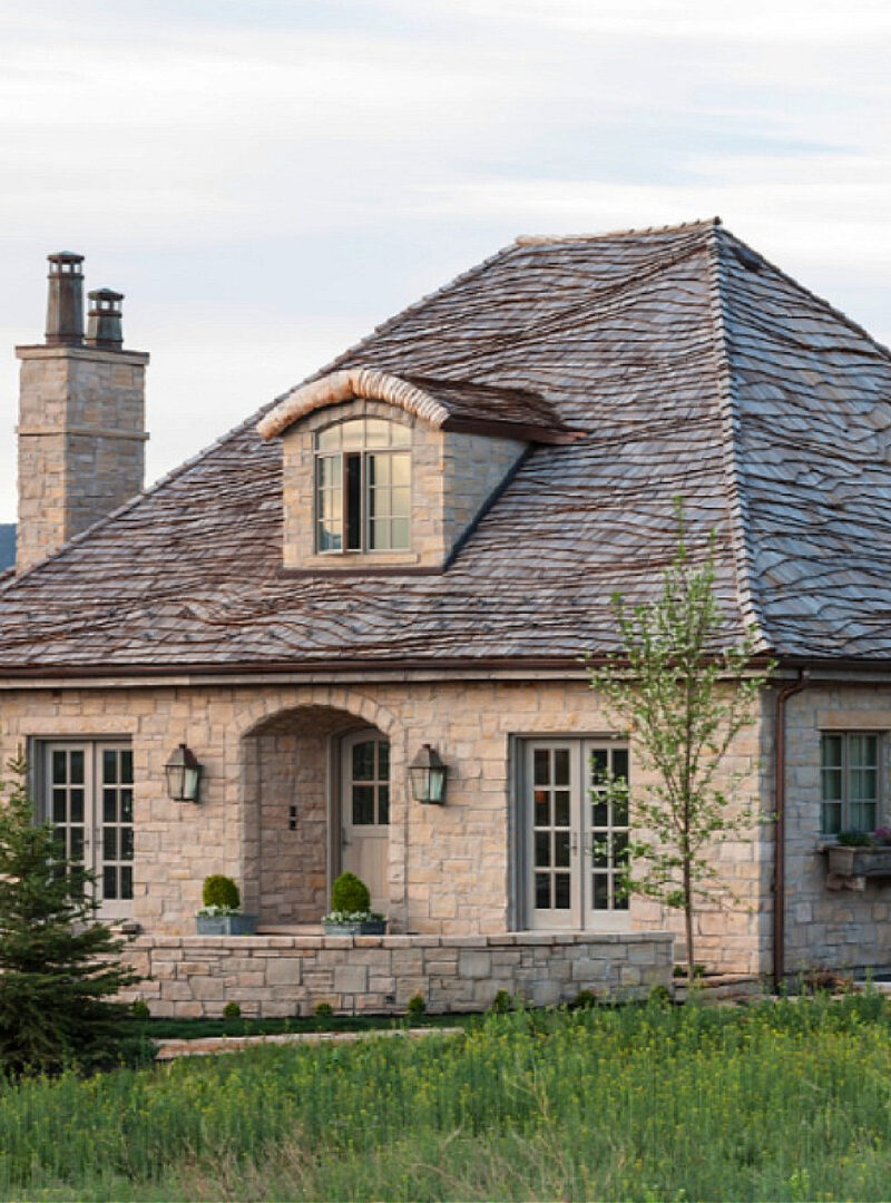 Ethereal European Country Design Style Cottage With Rustic Interiors ...