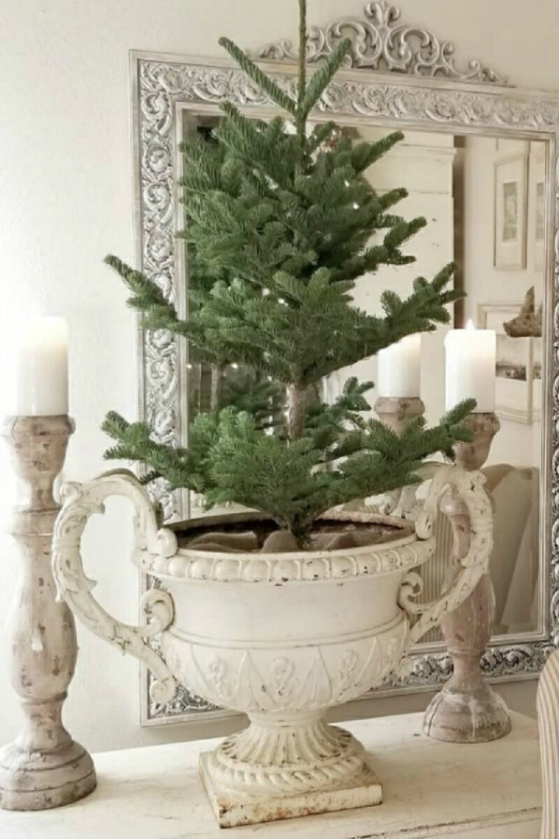 French Country Christmas House: How to Enchant for a Joyeux Noël ...