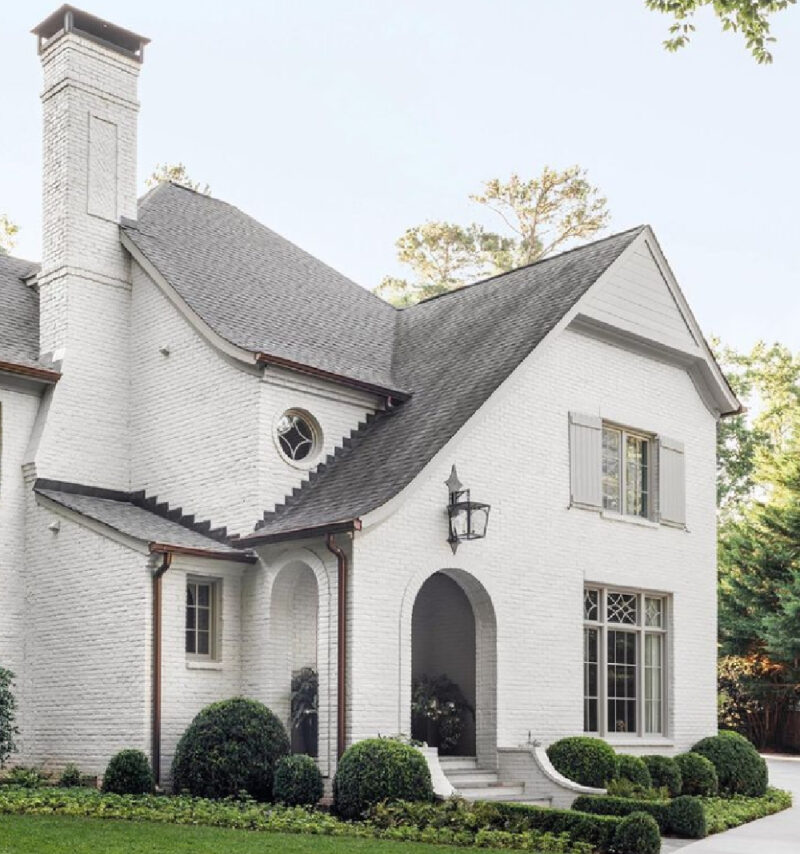 Gorgeous White Homes + White Exterior Paint Colors to Try Now! - Hello ...