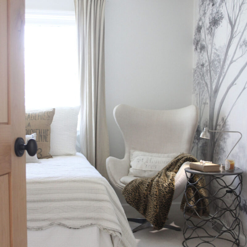 Eclectic Mix of Beautiful Wallpaper Inspo: Part 2 - Hello Lovely
