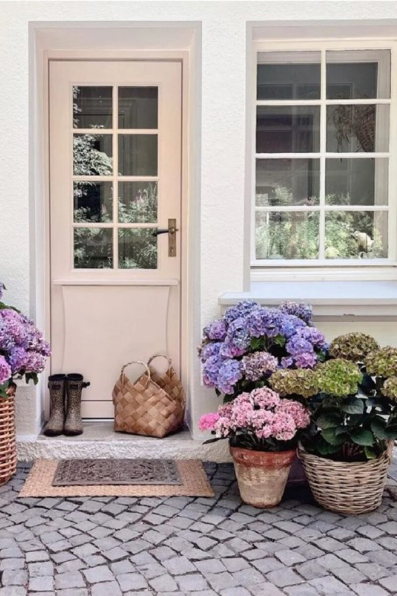 Best Sophisticated, Chic and Subtle Pink Paint Colors Now! - Hello Lovely