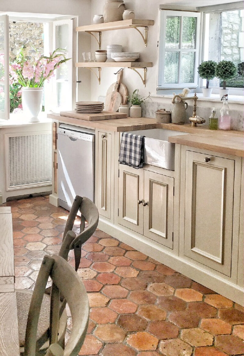 South of France Beauty: Serene Color Stories Now - Hello Lovely