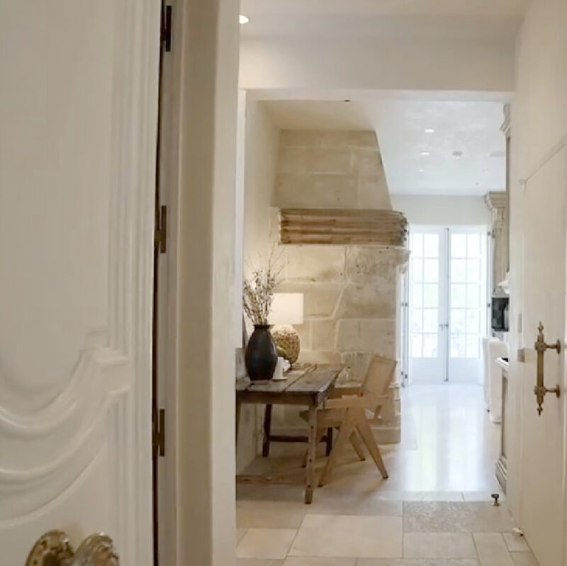 Parisian Style Mansion Tour: 5 Surprising Ideas to Apply Now! - Hello ...