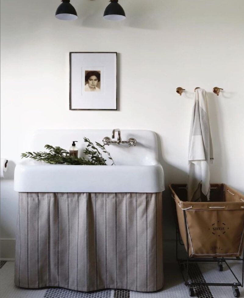 Pretty Laundry Rooms & Noteworthy Design Triumphs - Hello Lovely