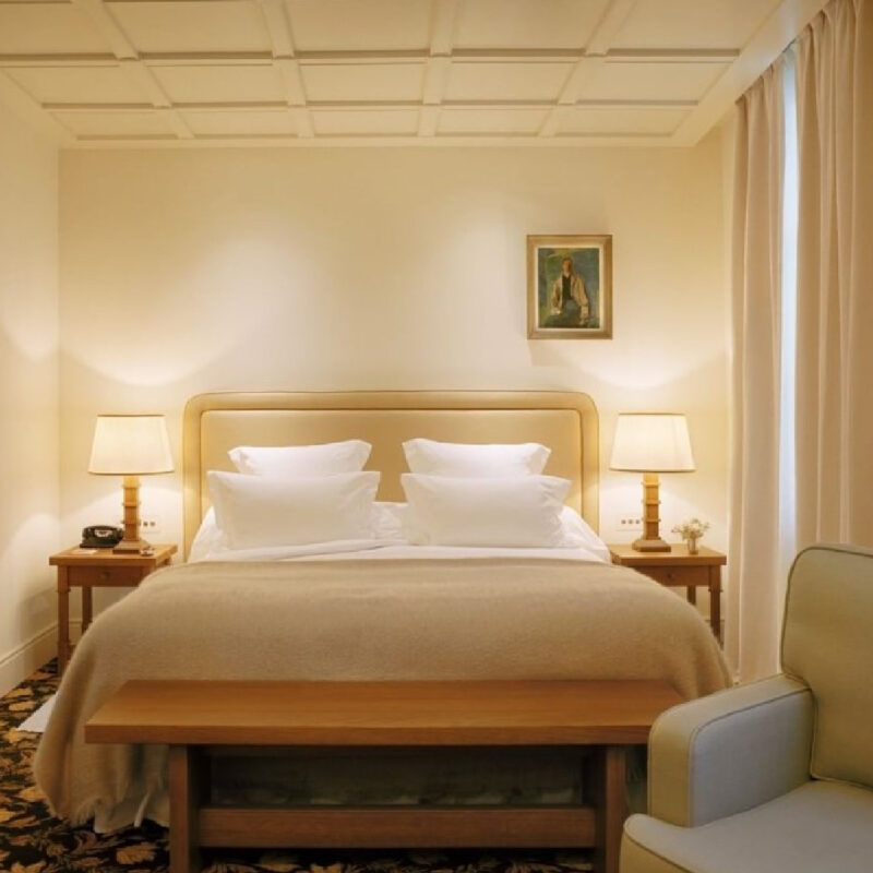 What Does Your Dream Timeless Tranquil Bedroom Look Like? - Hello Lovely