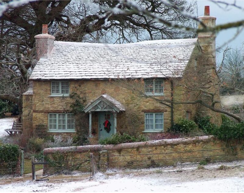 How to Obsess About English Country Cottages After Watching THE HOLIDAY ...