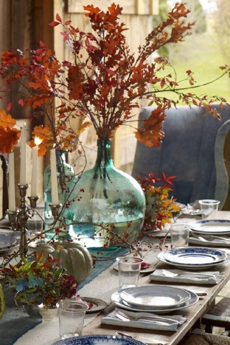 Fall Tablescape & Place Setting Inspo - Hello Lovely