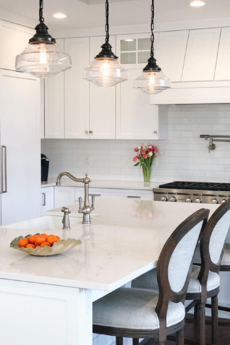 White QUARTZ COUNTERTOPS: 3 Viatera Options - Hello Lovely