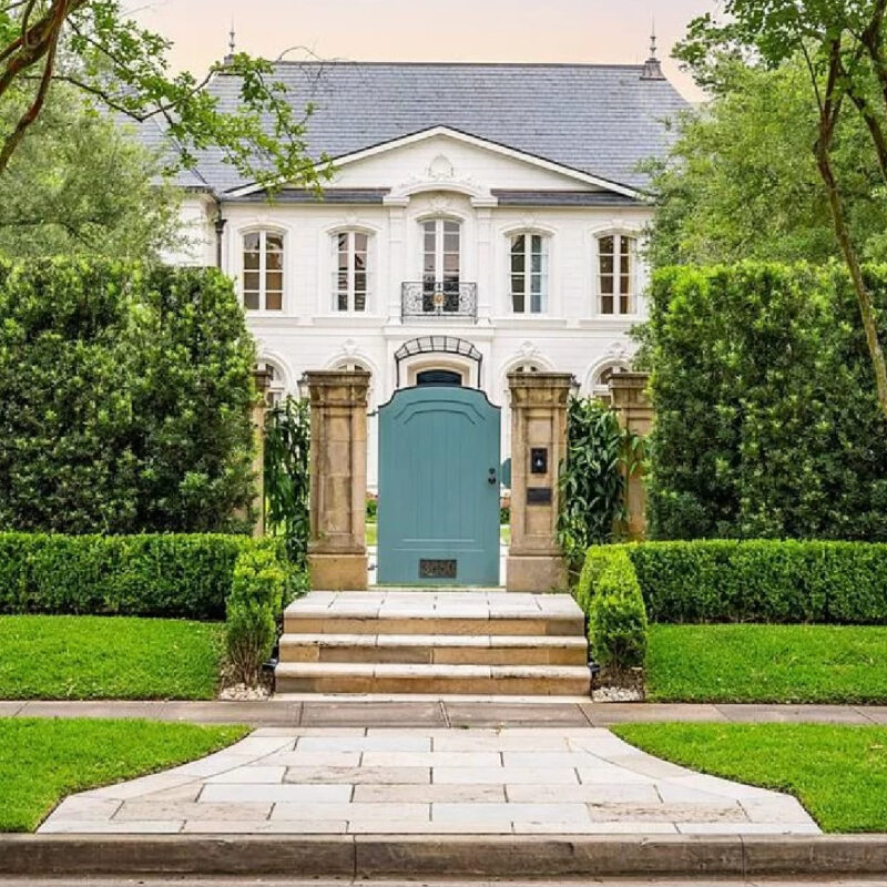 French Chateau Fantasy in Houston - Hello Lovely