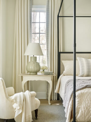 Beth Webb: An Artful Eye for Beauty & Comfort - Hello Lovely