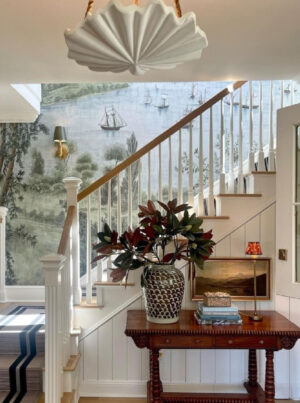 Paint Colors in a Timeless California Cottage With Hamptons Chic ...