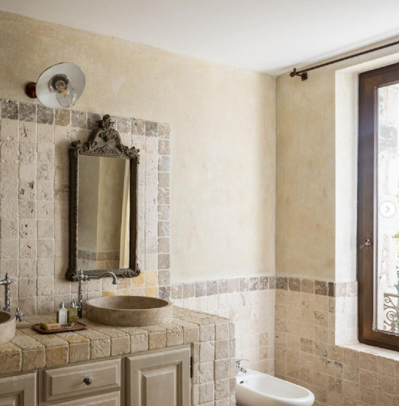 La Bastide de Laurence: Cozy Opulence & Warm European Luxury - Hello Lovely