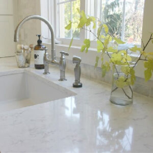 MINUET QUARTZ Countertops from Viatera: Review & Photos - Hello Lovely