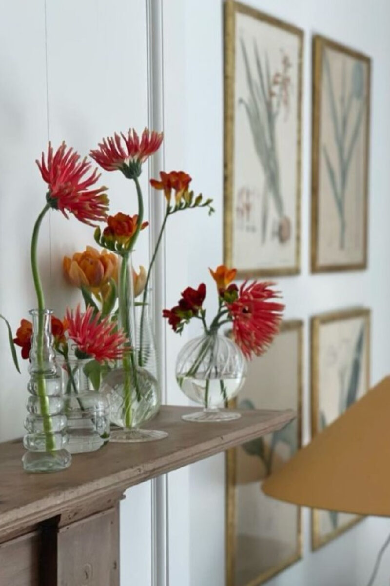 Restraint & Sophisticated Decor Inspo from a Pro - Hello Lovely