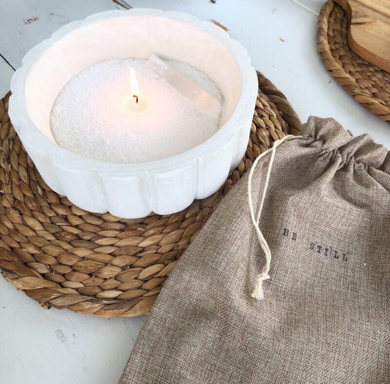 How to Savor Cozy Autumn Comforts & Vibes - Hello Lovely