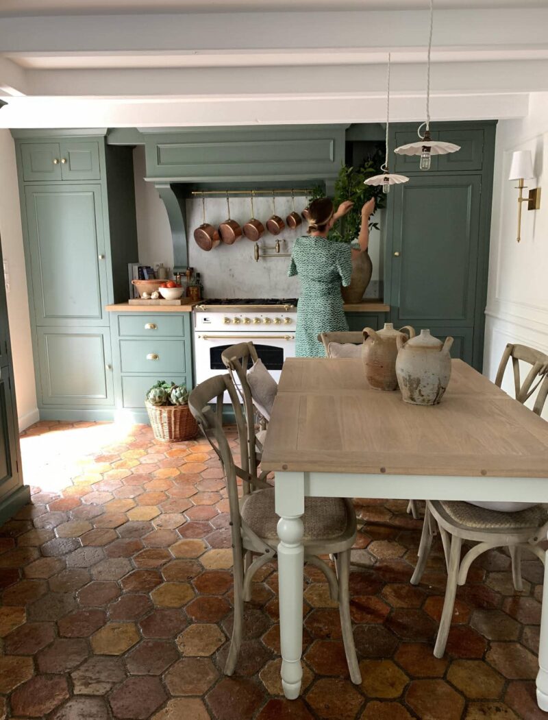 More Airy & Light Modern French Inspo - Hello Lovely